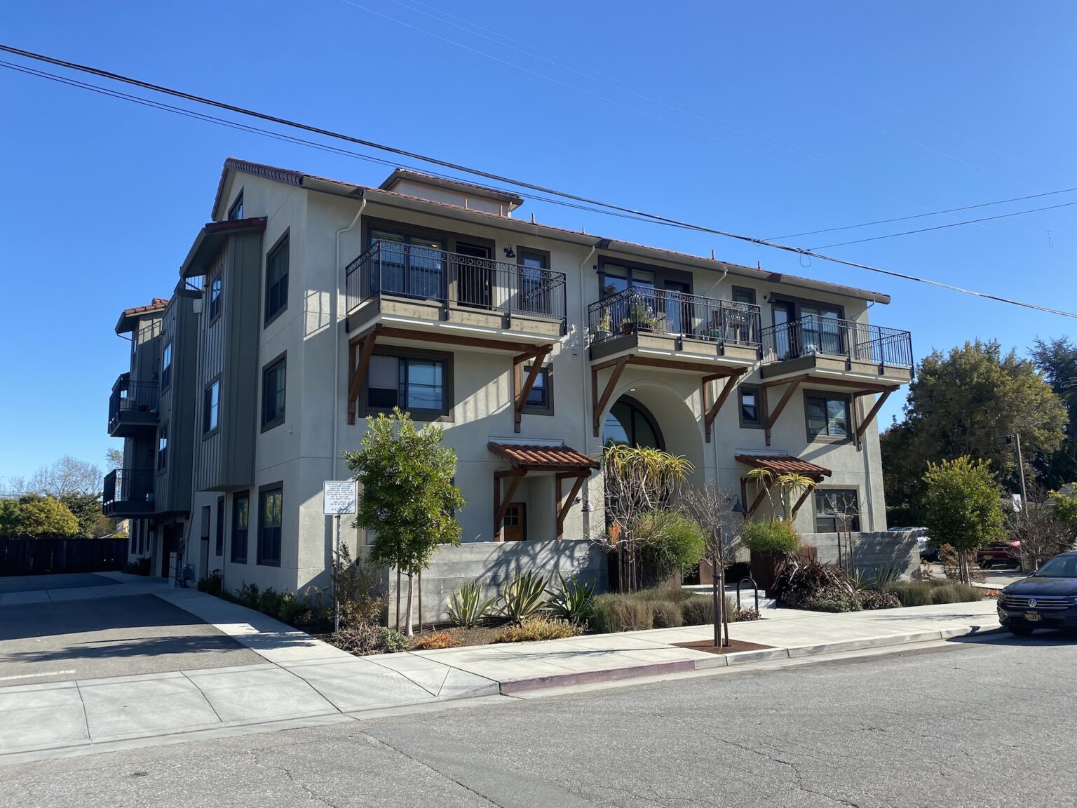 Property Management Santa Cruz: Distinct Property Management's ...