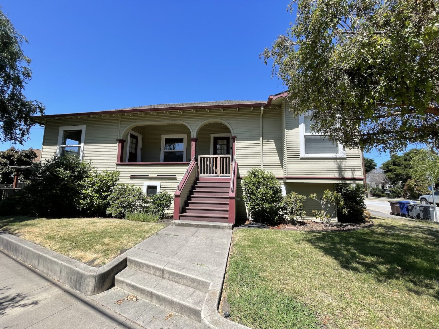 Property Management Santa Cruz: Distinct Property Management's ...